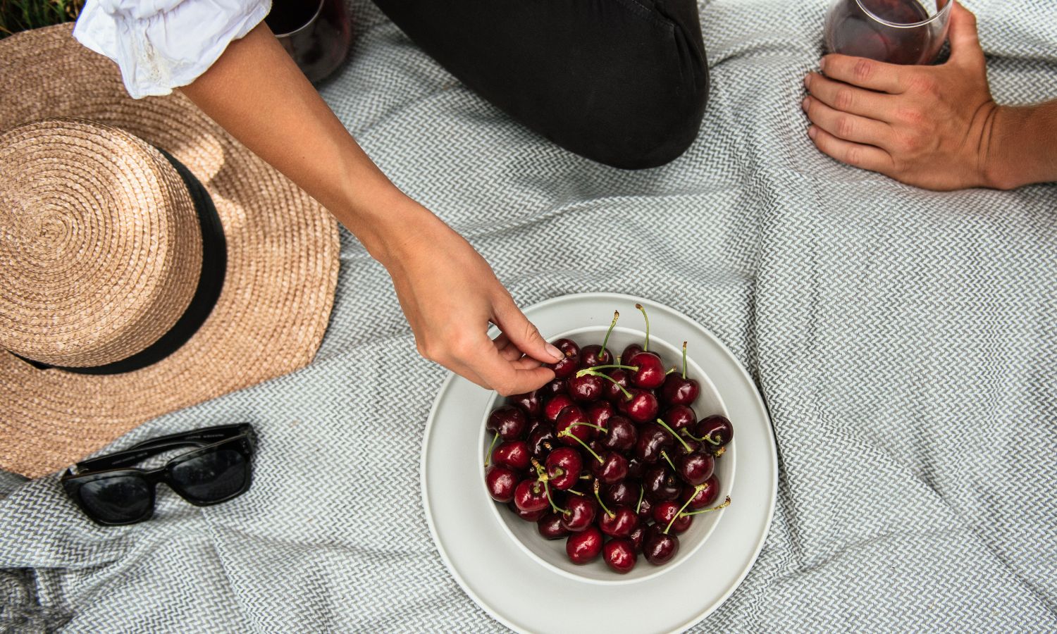 How to Pick Your Own Cherries on The Victorian Cherry Trail